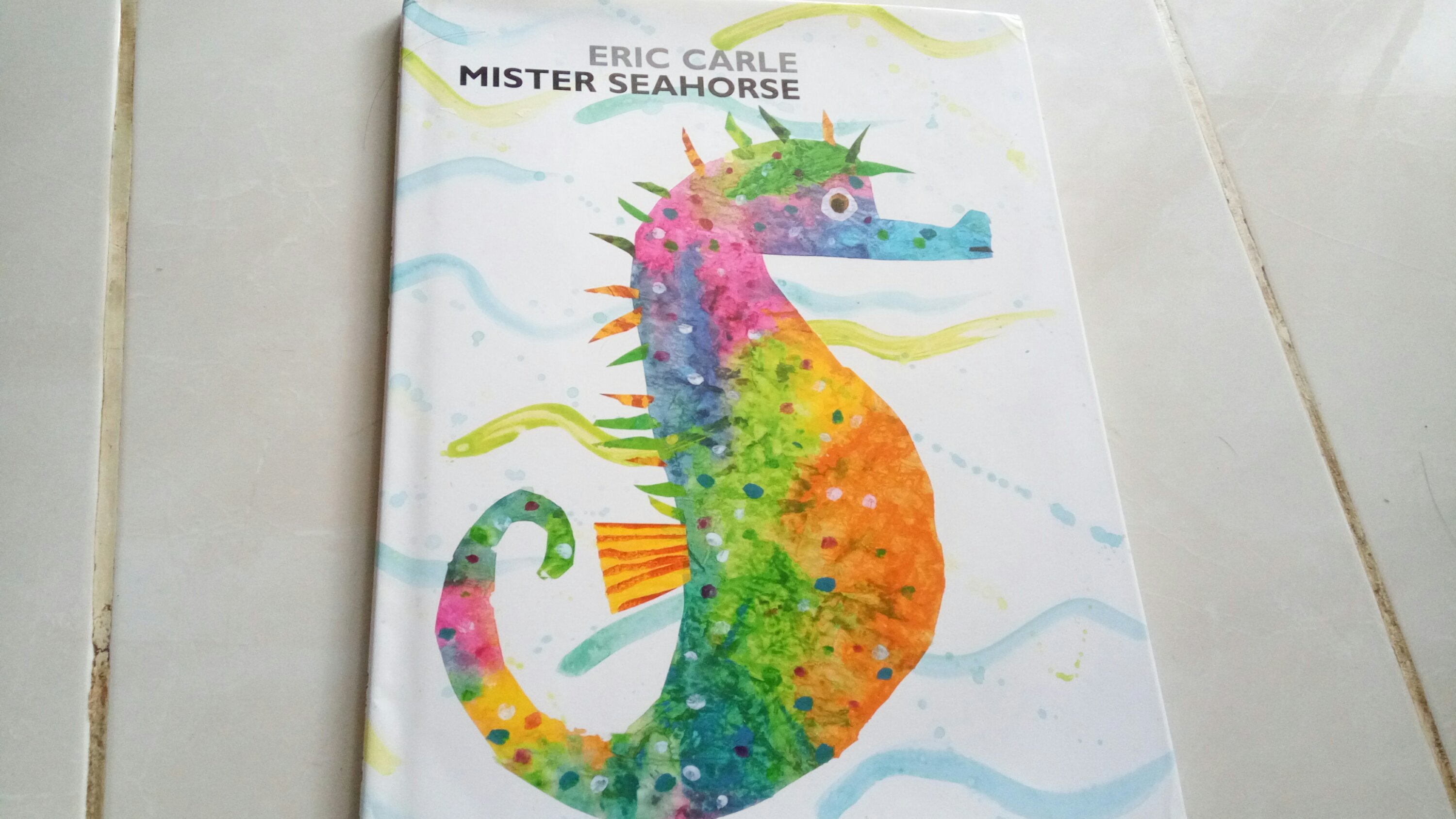 "Mister Seahorse Eric Carle" Penjaga Telur - MamaBocah